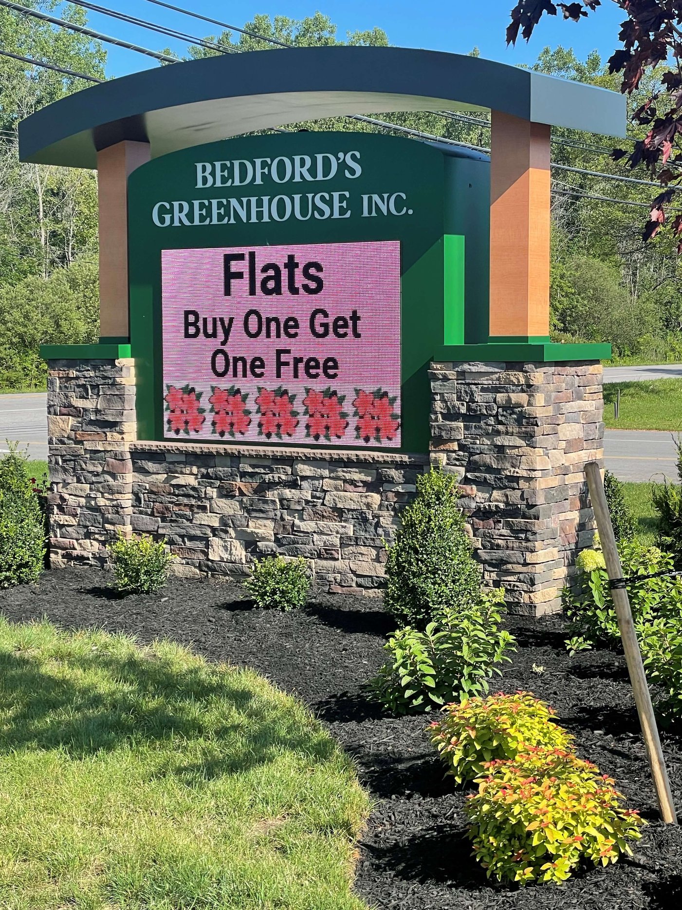 Commercial Outdoor Signage Guide | Flexlume