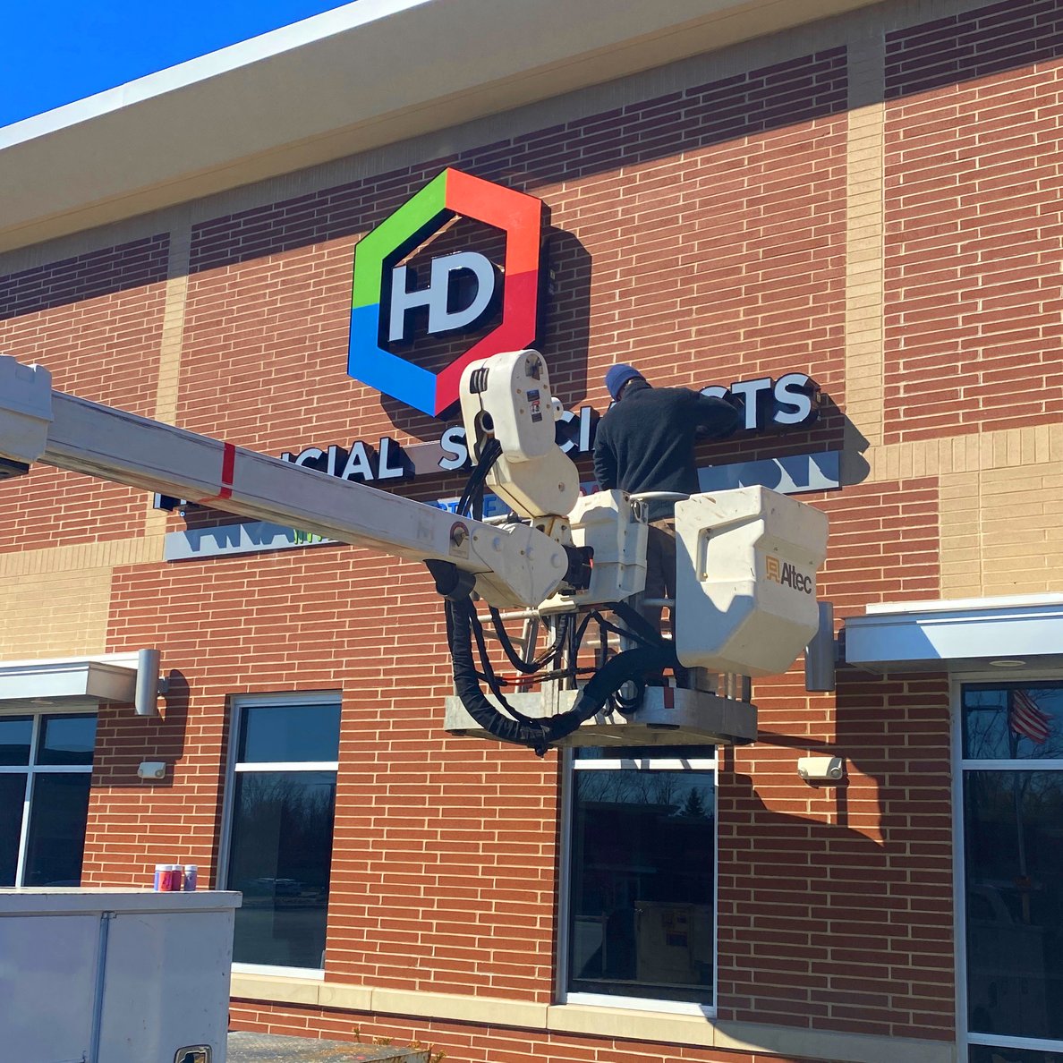 Financial Services Signage for HD Financial Specialists