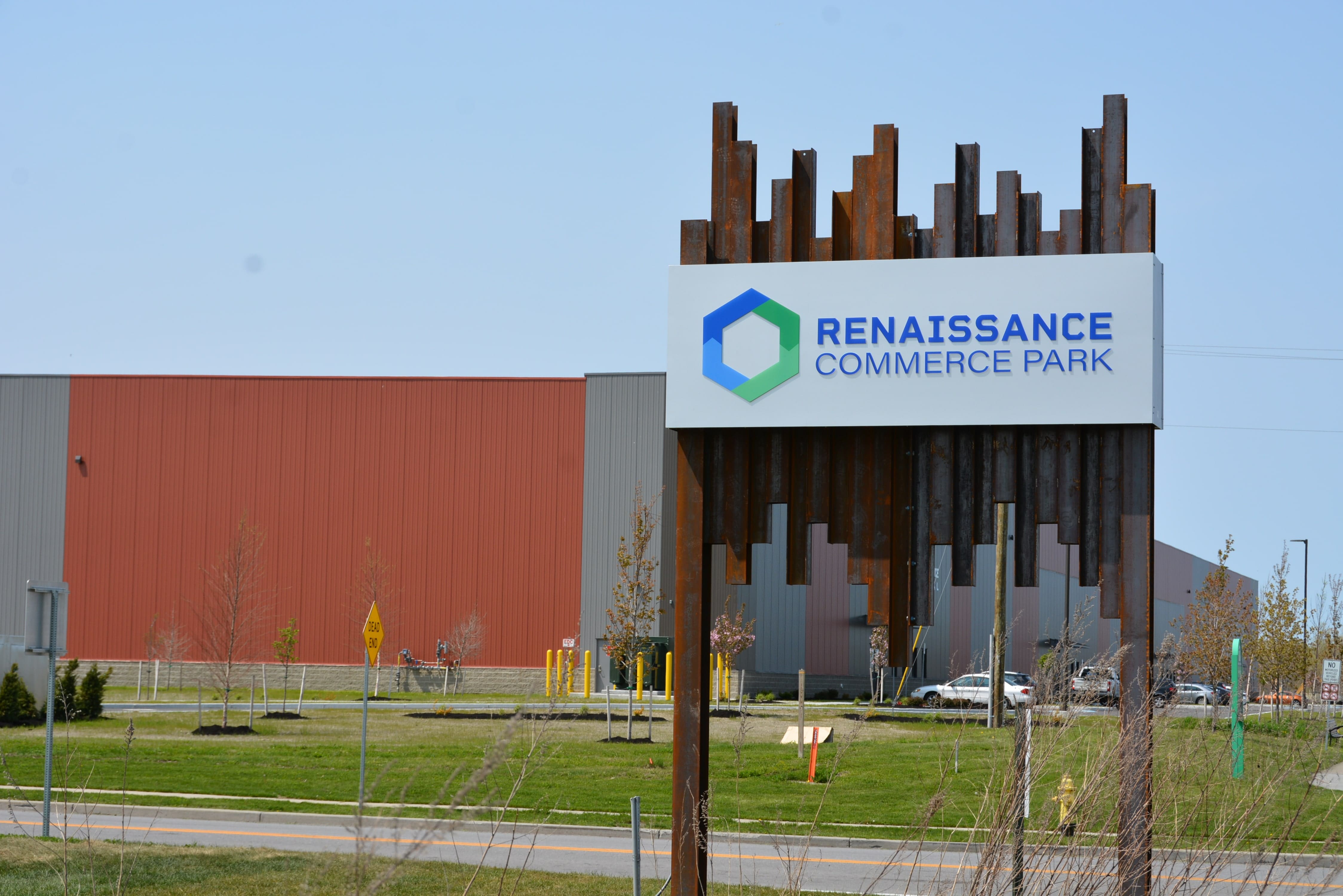 Benefits of a Vertically Integrated Sign Manufacturing Company